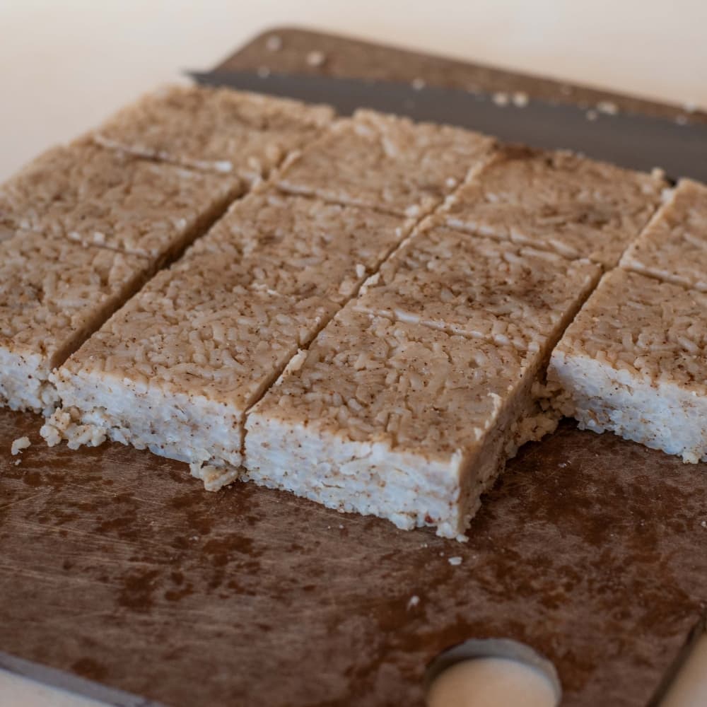 Delicious Vegan Rice Bar Recipe: The Ultimate Adventure Snack | Roam